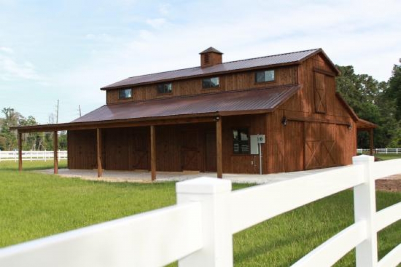 Barns and Buildings - Quality Barns and Buildings - horse barns - all ...
